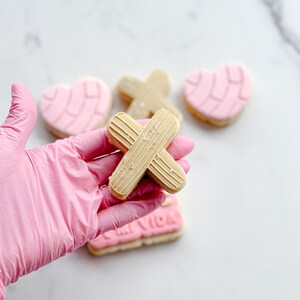 XOXO Concha Churro Valentines Day Cookie Cutter and Embosser Set ...