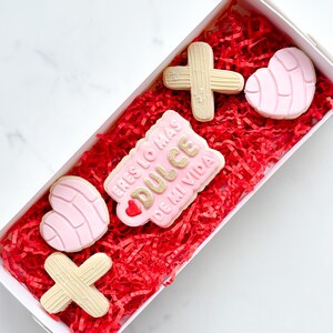 XOXO Concha + Churro Valentines Day Cookie Cutter and Embosser Set ...