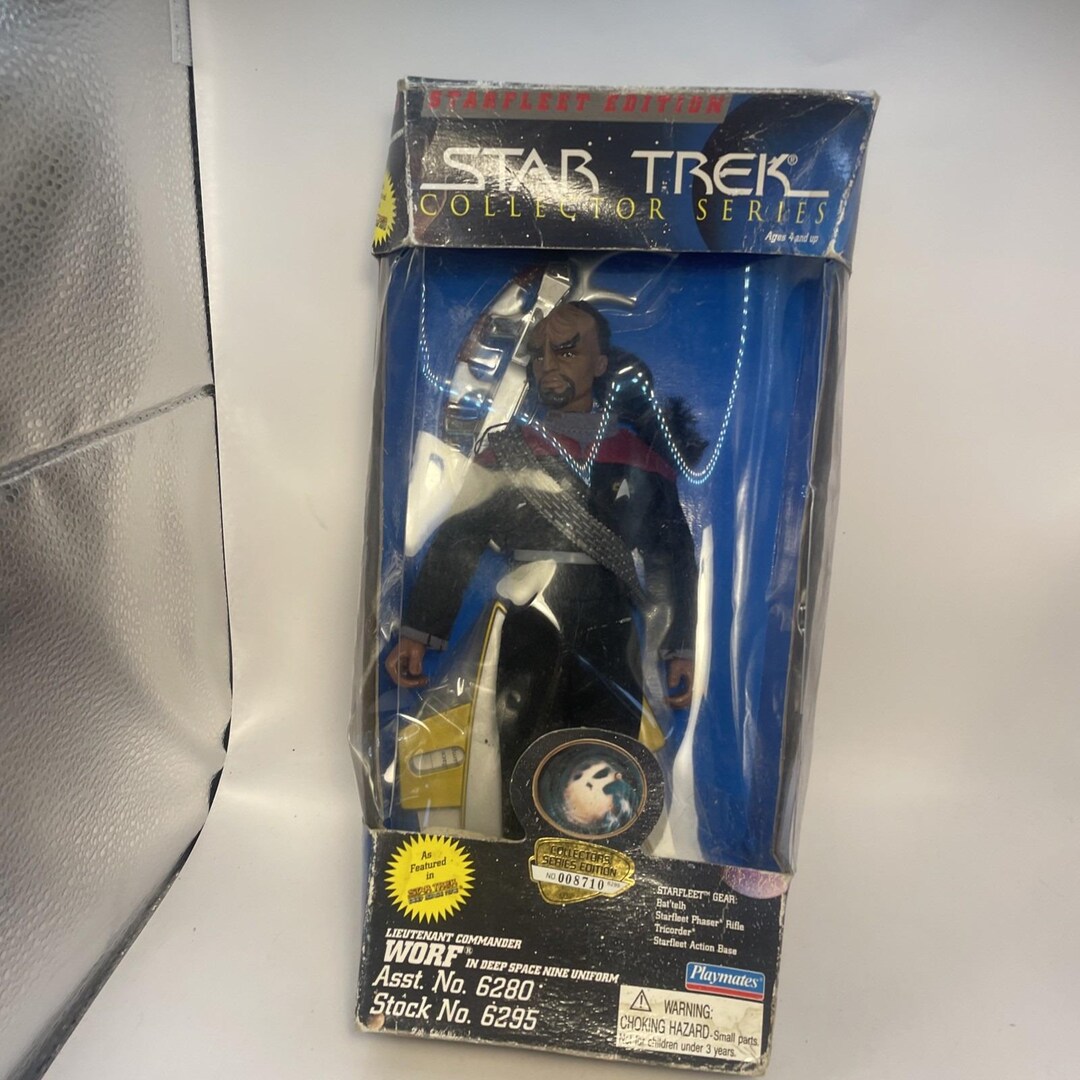 Playmates - Star Trek Starfleet Edition Lieutenant Commander Worf ...