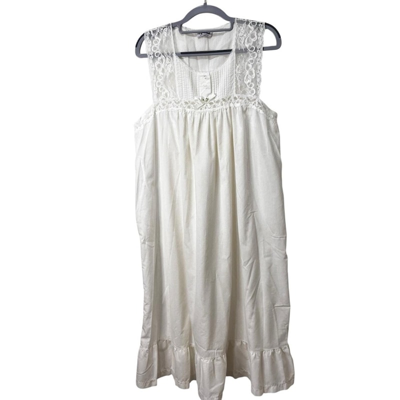 Vintage Gilead Nightgown - Etsy