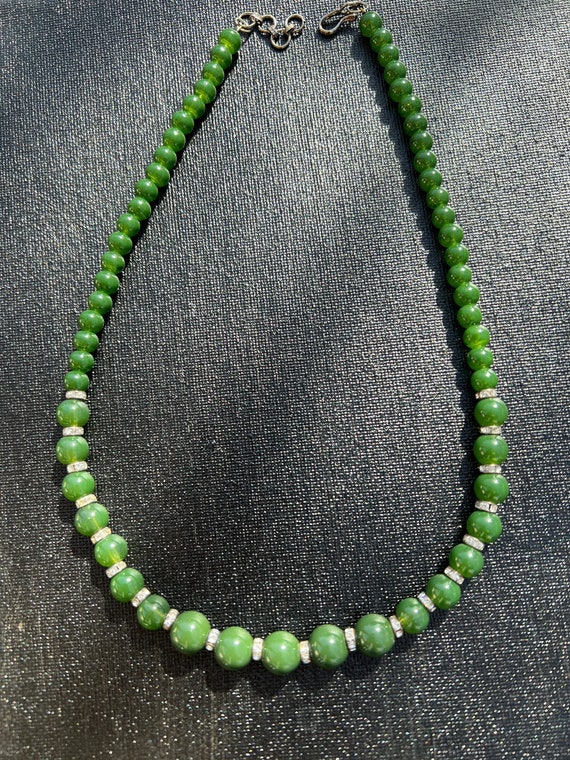 vintage emerald green jade - Gem