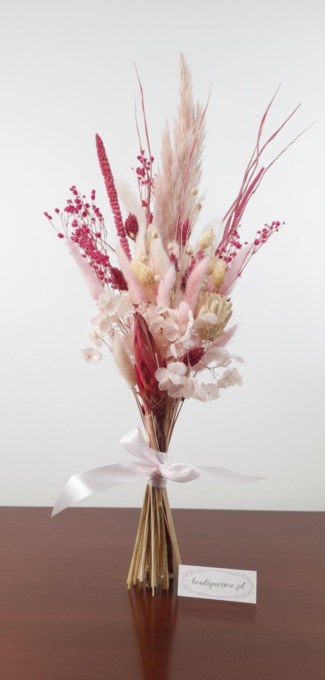 Ustic Dried Flower Bouquet | Dried Hydrangea, Protea & Pampas Grass ...