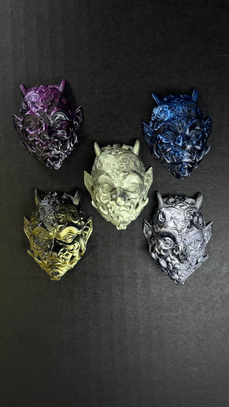 Kuchisake Onna Mask: 3D Printed Horror Cosplay, Custom Colors - Etsy