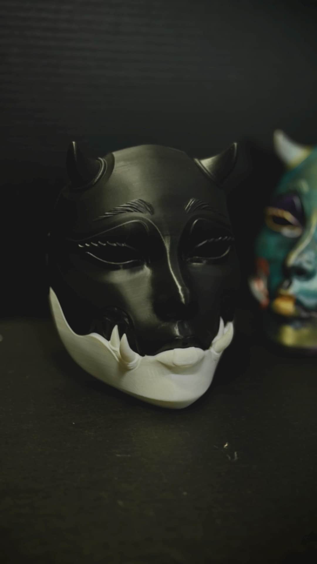 Kuchisake Onna Mask: 3D Printed Horror Cosplay, Custom Colors - Etsy
