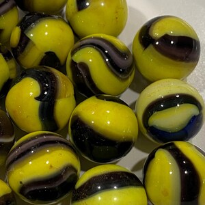 Vintage King Bumblebee Glass Marble Lot of 19 - Etsy