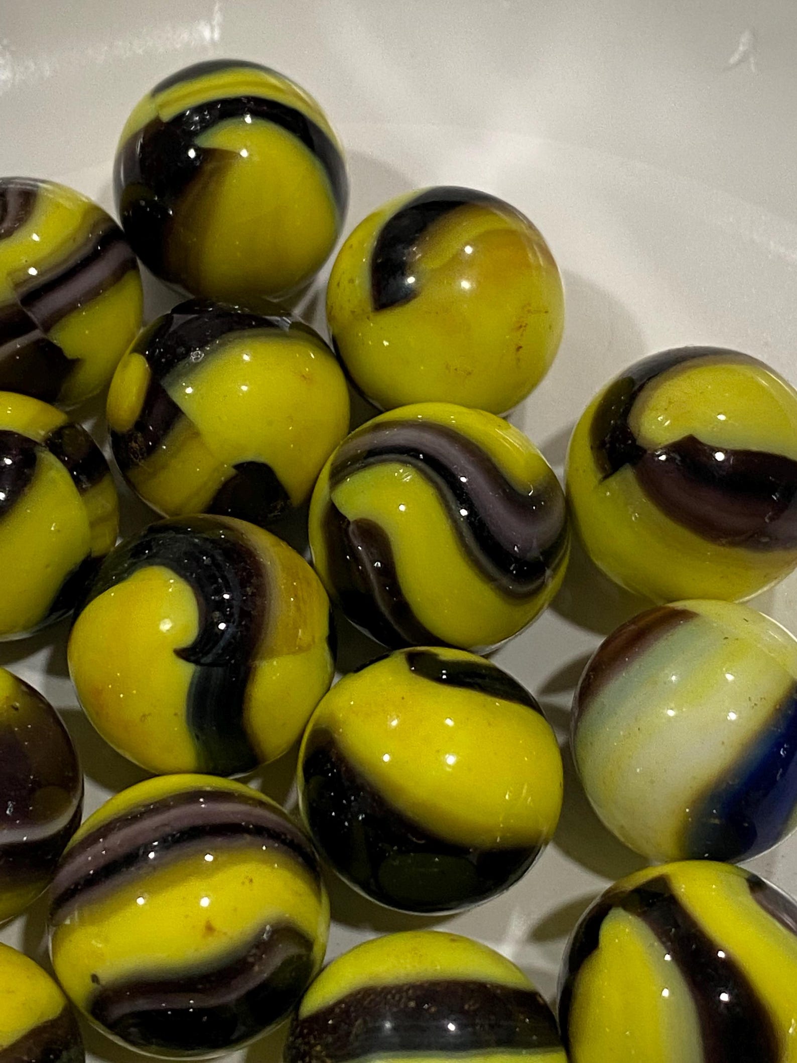 Vintage King Bumblebee Glass Marble Lot of 19 - Etsy