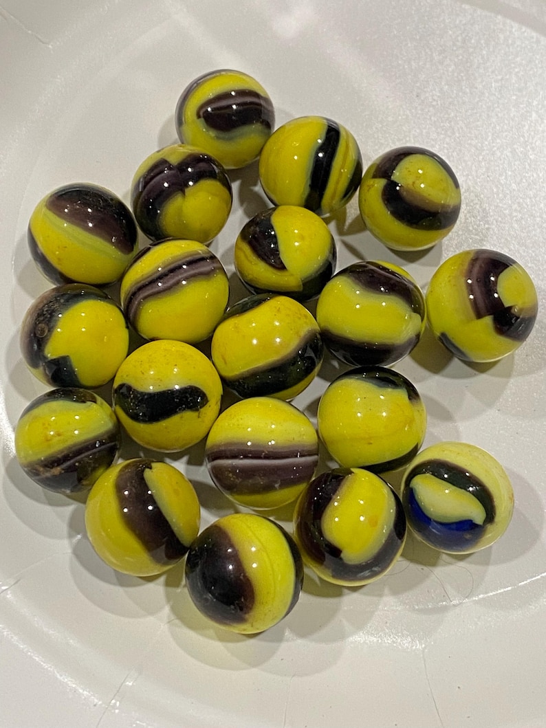 Vintage King Bumblebee Glass Marble Lot of 19 - Etsy