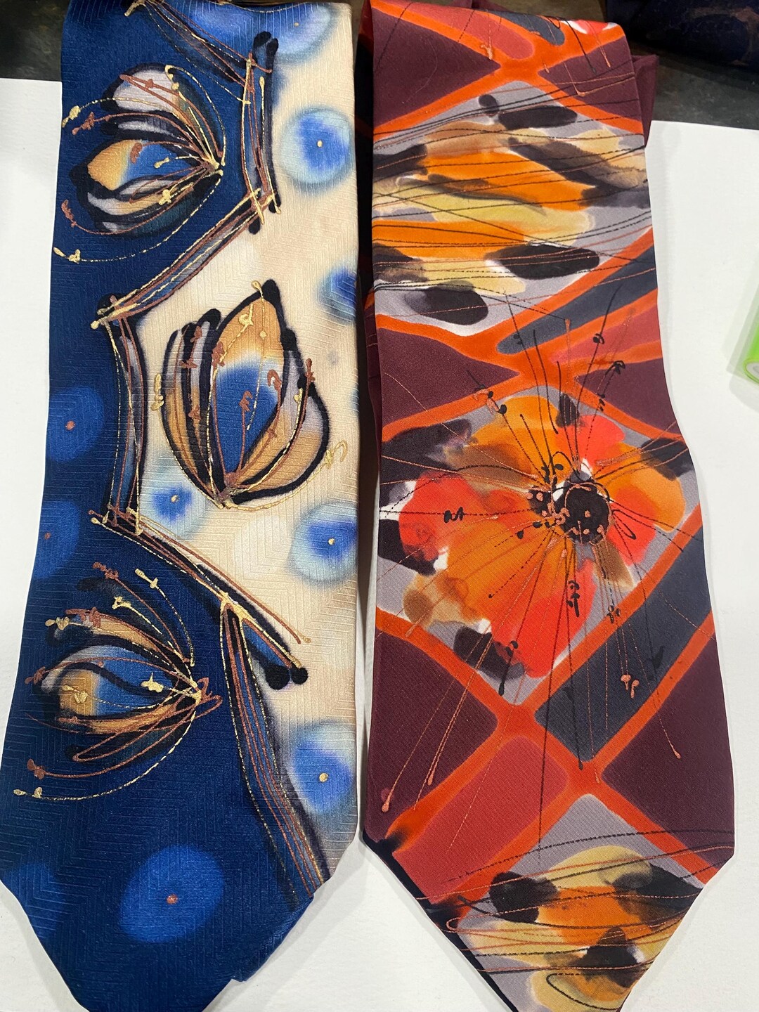 Rare 2 Vintage Robert Dascal Hand Painted Accent Silk Abstract Designer ...