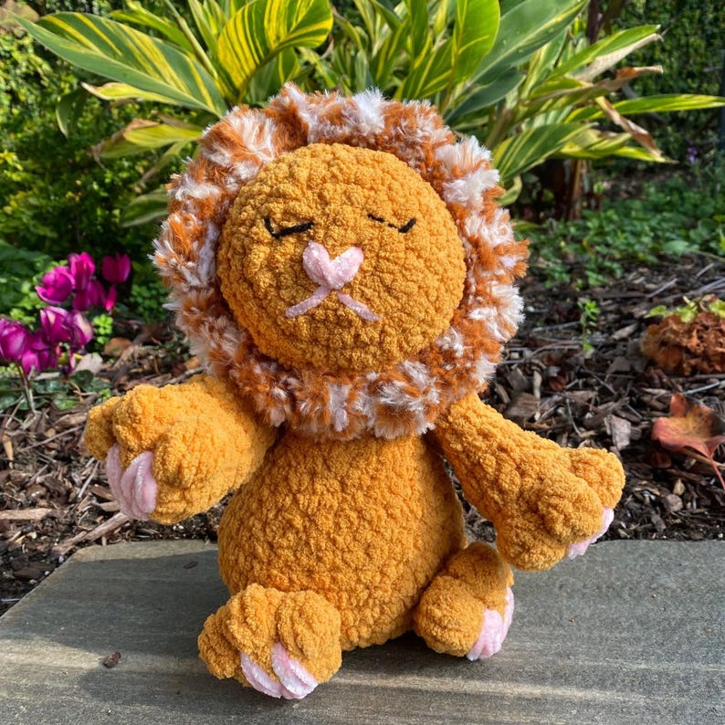 Tilly the Sleepy Lion Crochet Pattern - Etsy UK