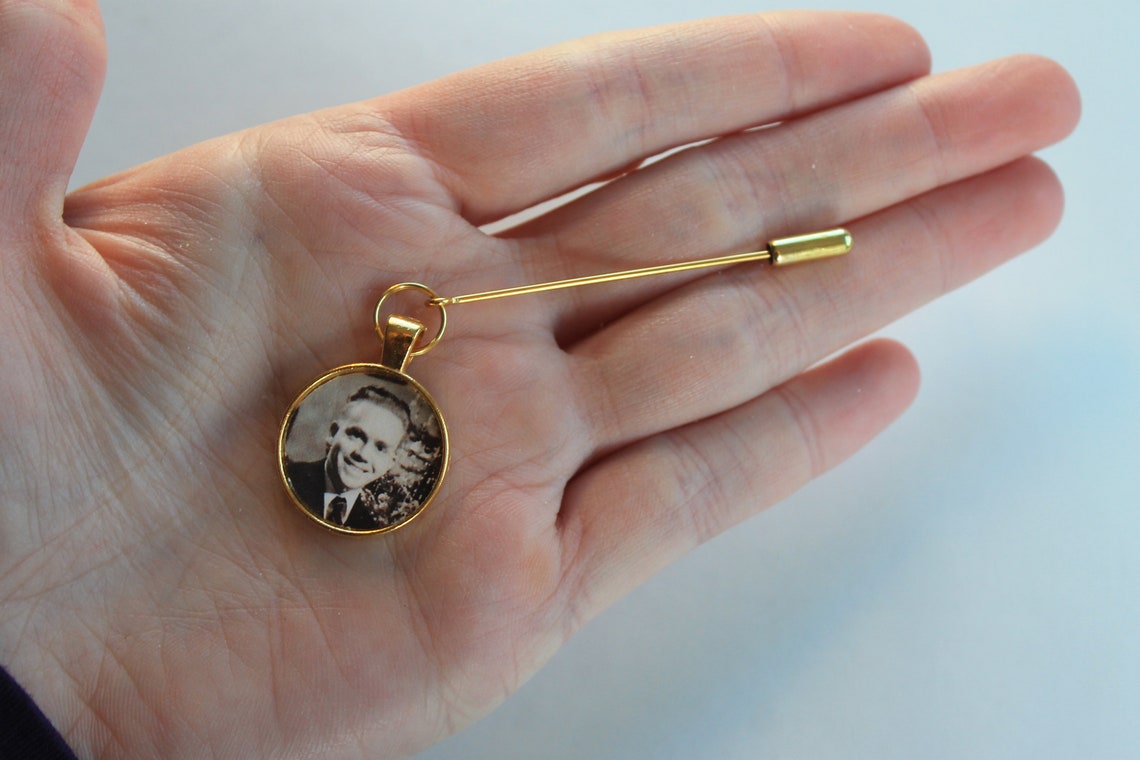 Custom Photo Lapel Pin Wedding Boutonniere Pin Memorial - Etsy