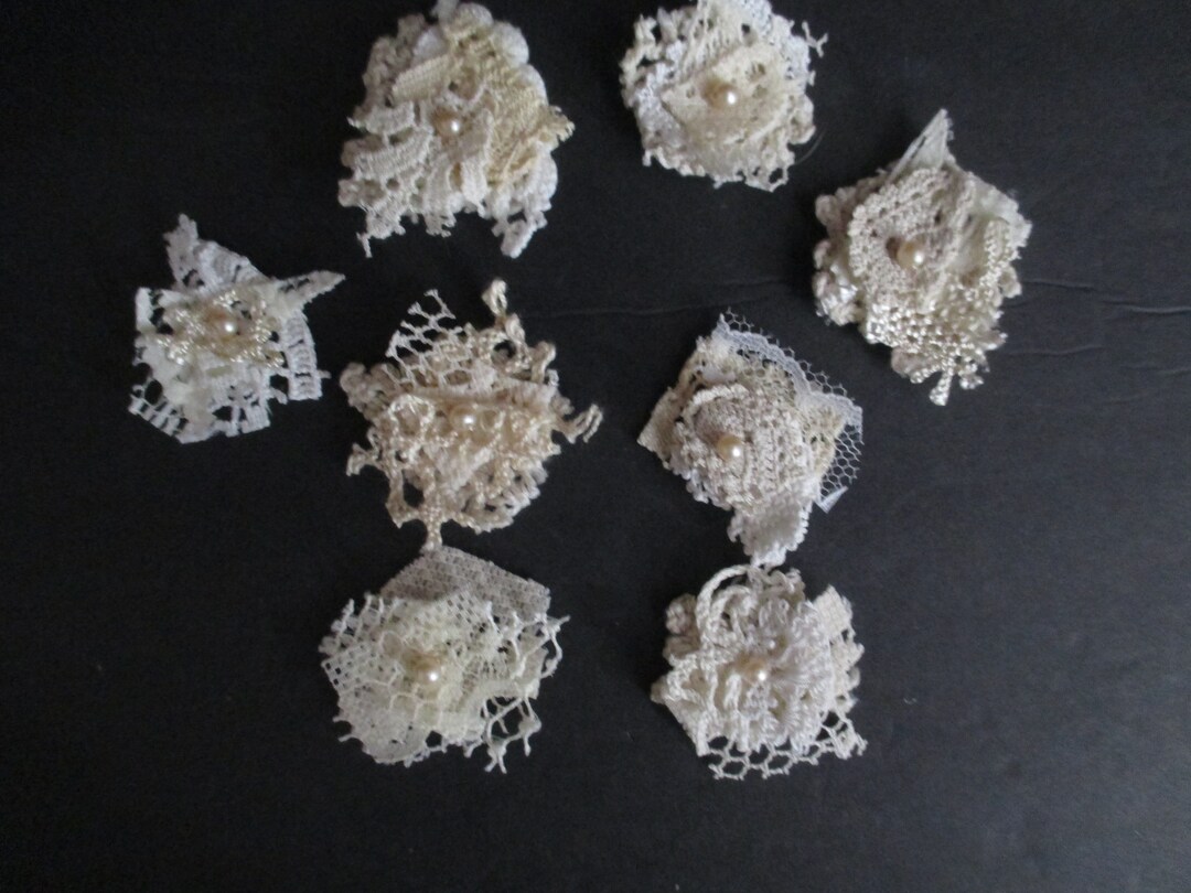 8 Handmade Mini Lace Clusters: Junk Journal Embellishments - Etsy