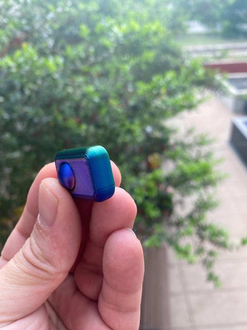 3D Printed Fidget Toy: Sensory Pocket Square With Ball - Etsy