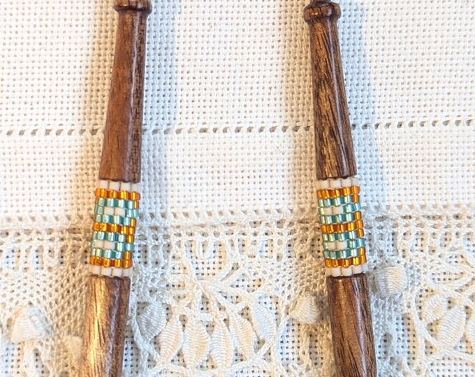 Pair Uniquely Woodgrained Wooden Lace Bobbins With Decorative Shanks ...