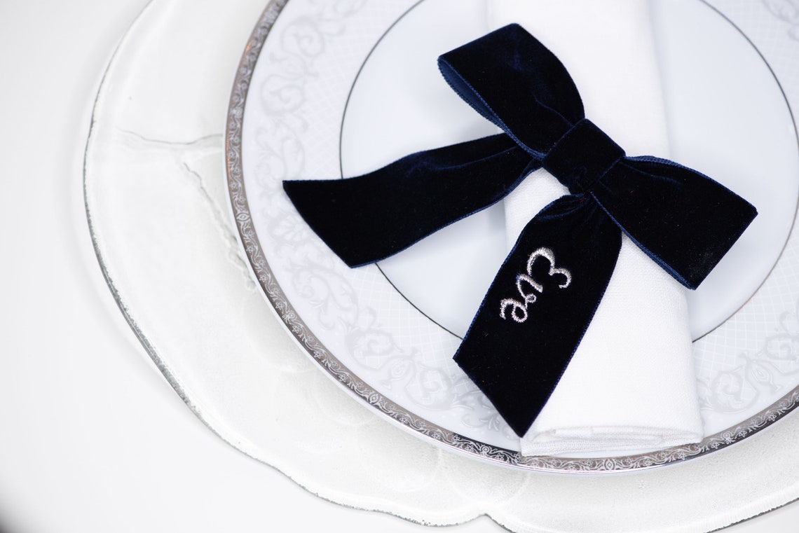 Personalized Velvet Bow Place Setting, Embroidered Ribbon Bow for ...
