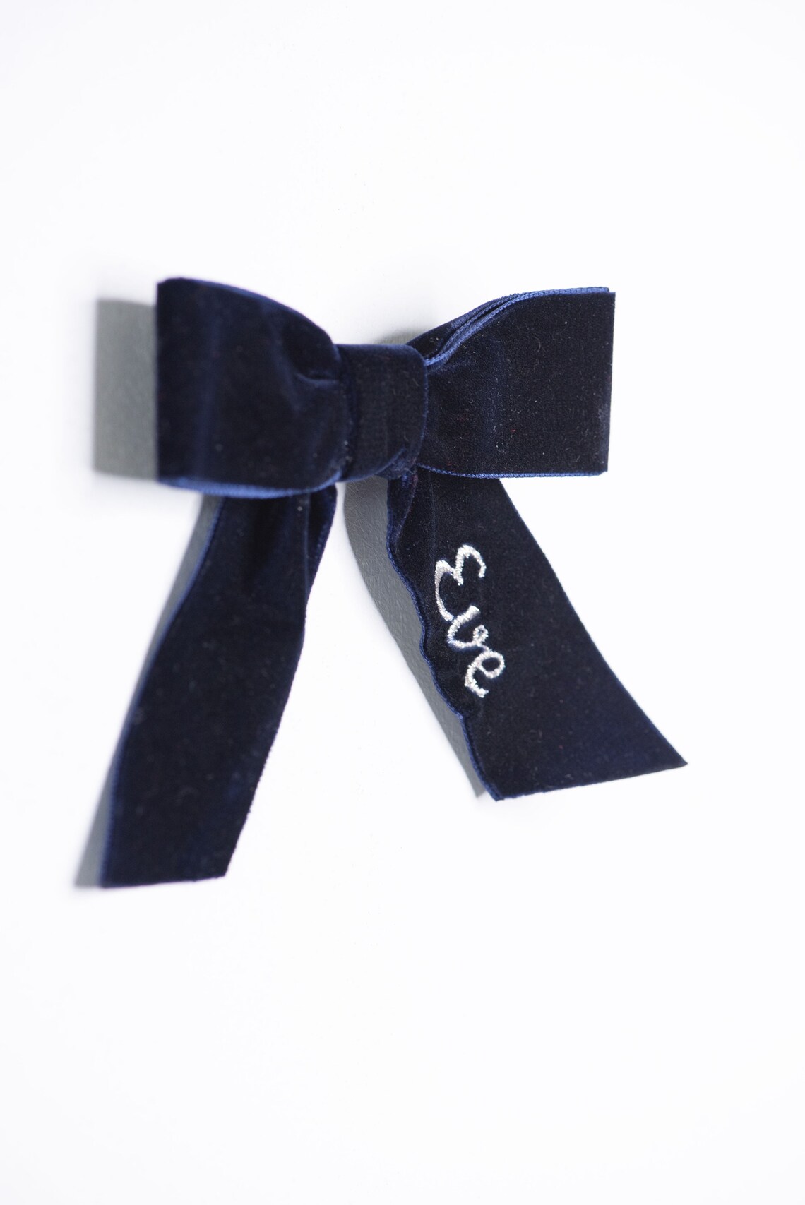 Personalized Velvet Bow Place Setting, Embroidered Ribbon Bow for ...