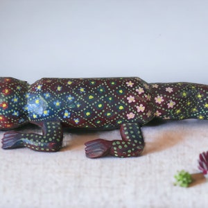 Vintage Large Hand Carved Wood Lizard Painted Reptile - Etsy
