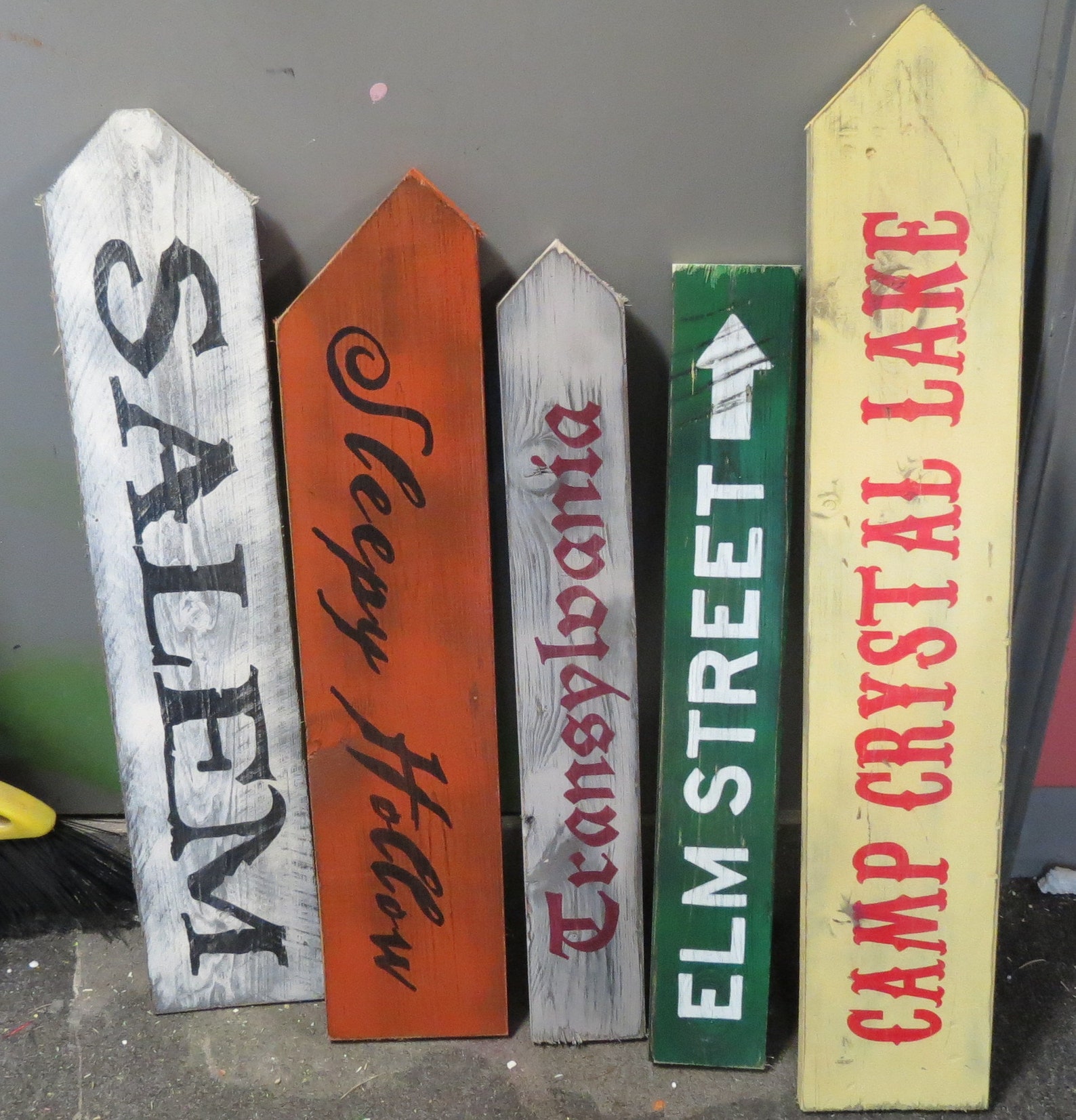 7 Halloween Arrows, Hand Painted Wood Directional Signs Destination ...