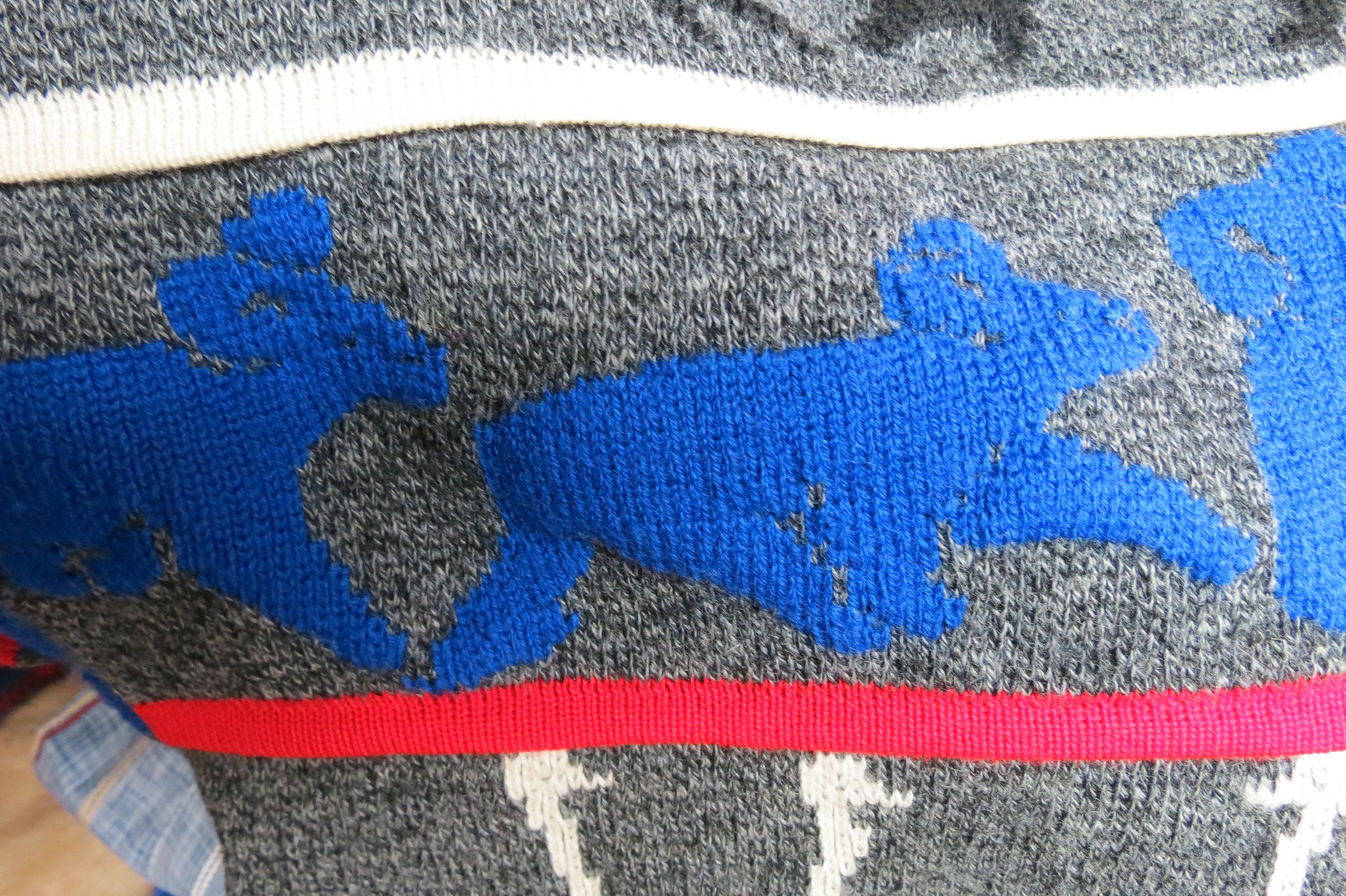 Vintage Hysport Sweater. Australian-size 20/ XL Crazy Wild Vintage Hysport Sweater. Australian-size 20/ XL Crazy Wild
