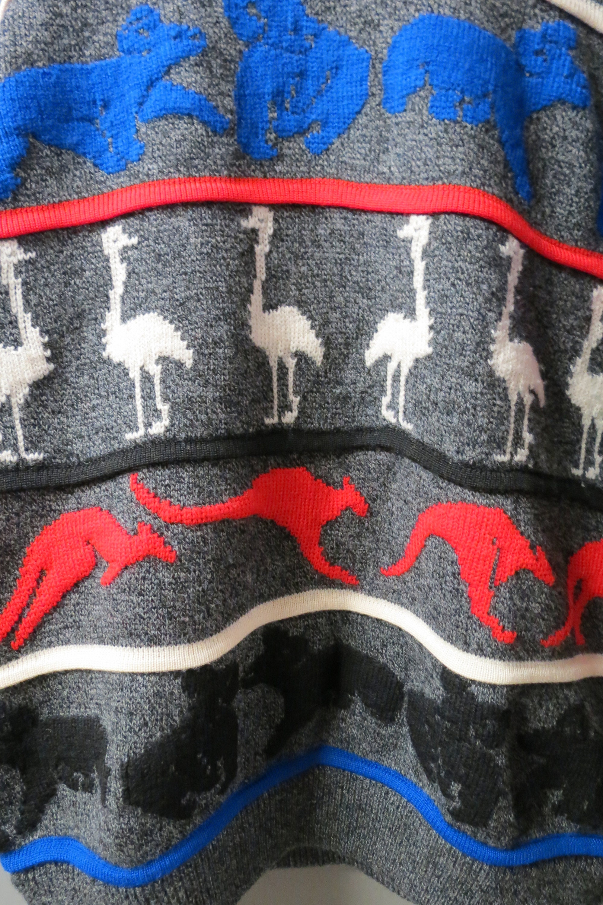Vintage Hysport Sweater. Australian-size 20/ XL Crazy Wild Vintage Hysport Sweater. Australian-size 20/ XL Crazy Wild