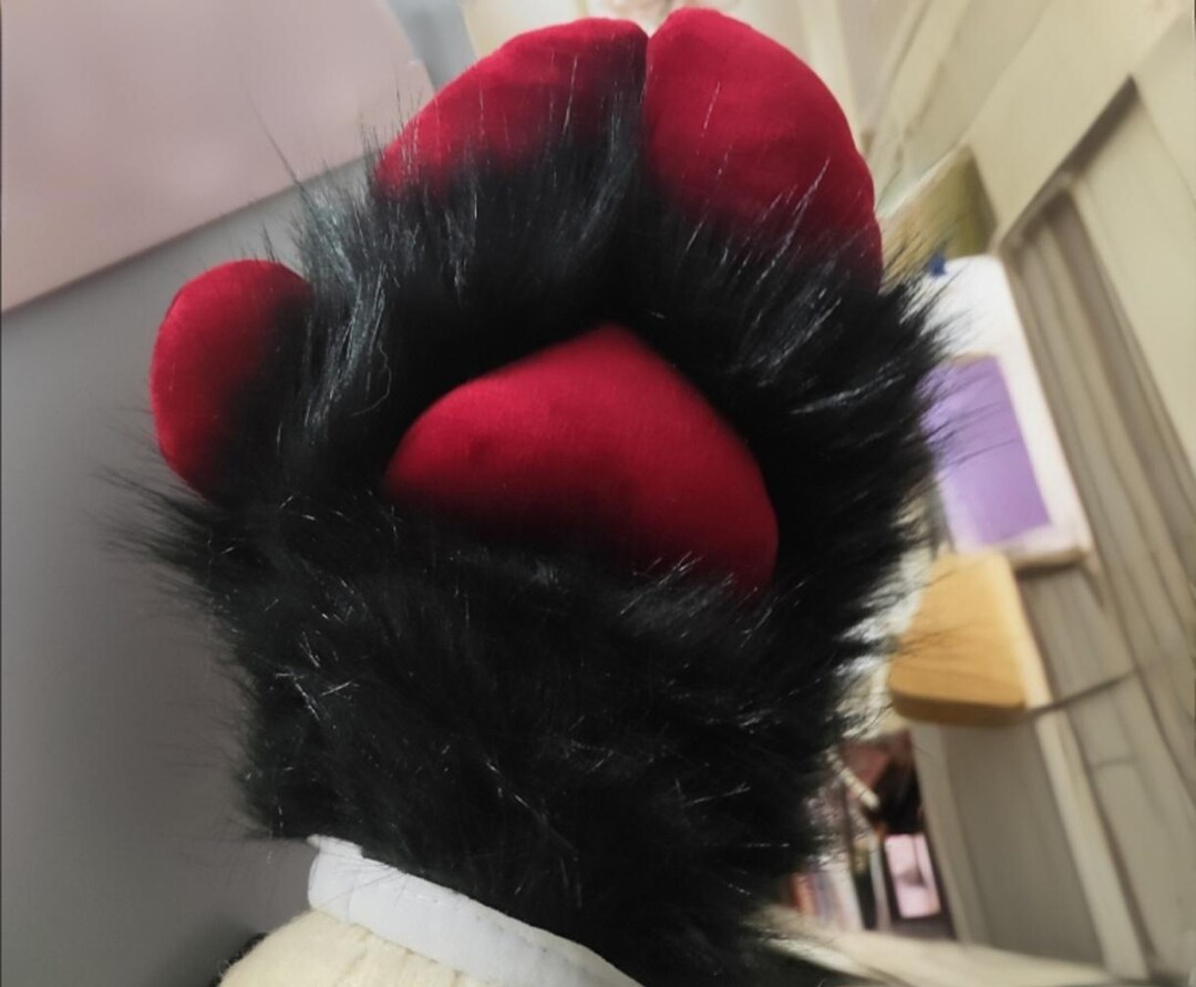 Cute Furry Cosplay Sheep Paws, Furrysuit Goat Paws, Black Red Cosplay ...
