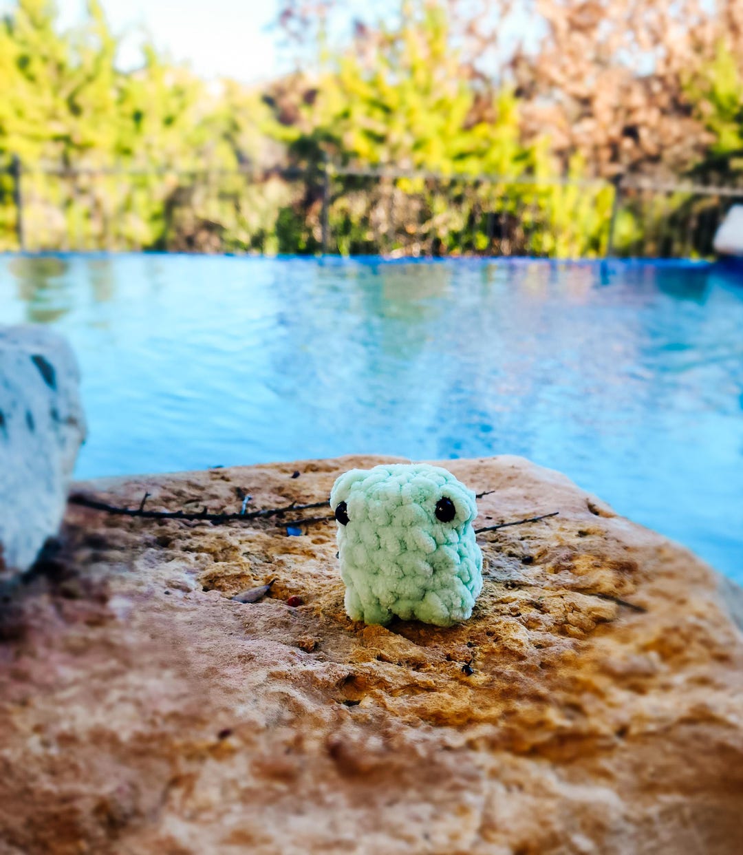 Crochet Mini Frog: Amigurumi Keychain Frog - Etsy