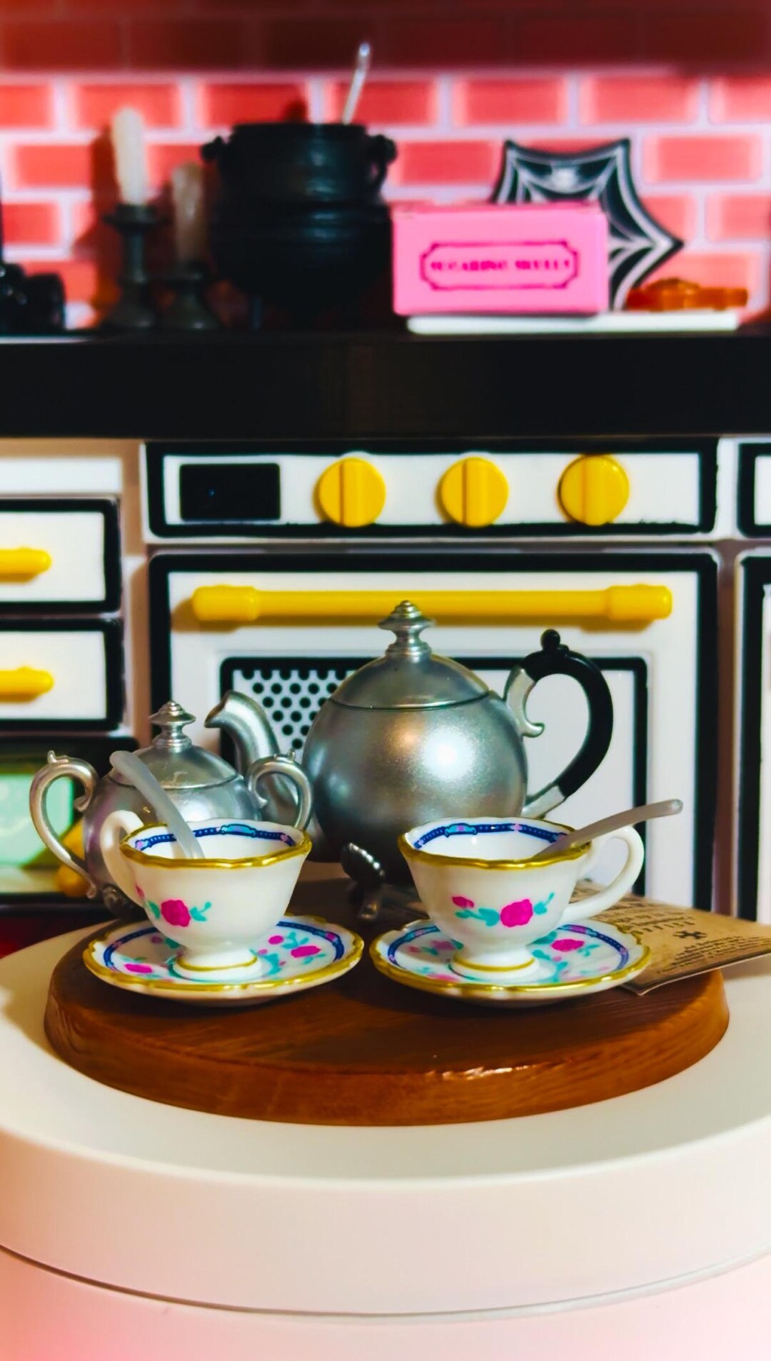 Ultra Rare Dolores Umbridge Tea Set- Harry Potter-miniverse - Etsy