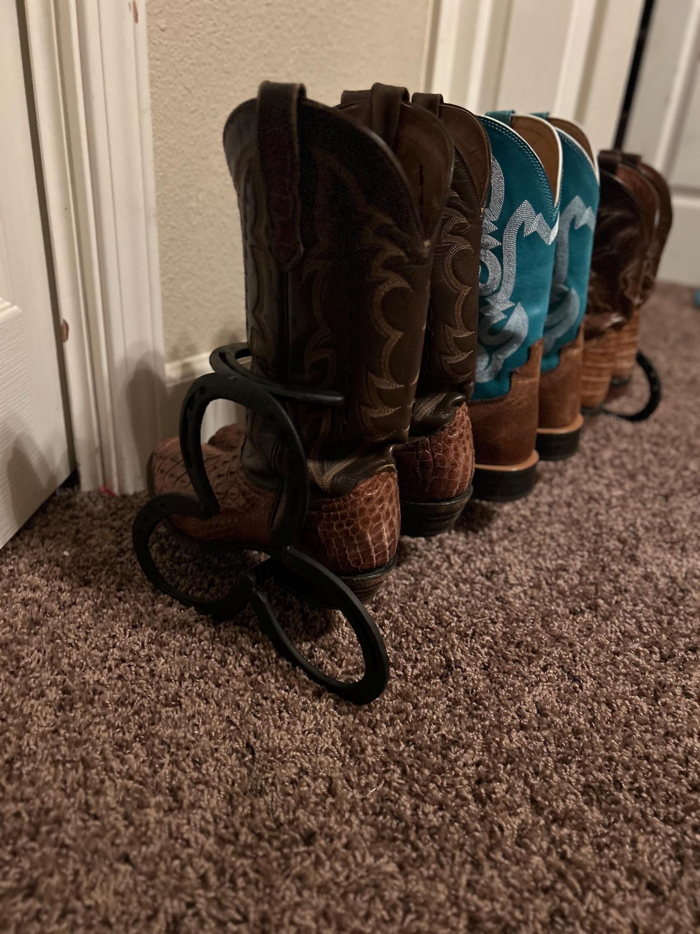 Custom Metal Horse Shoe Boot Rack - Etsy
