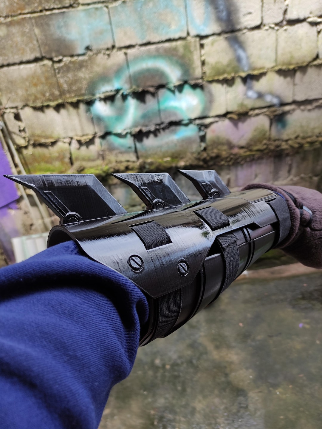 Batman Custom 1 Gauntlet 3d Printed High Quality - Etsy
