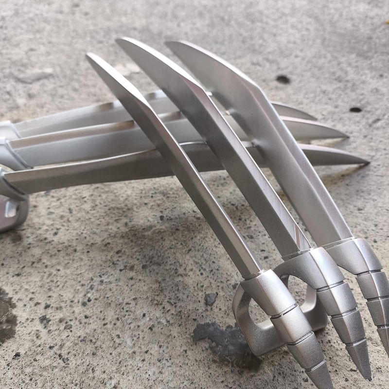 Wolverine Claws - Etsy