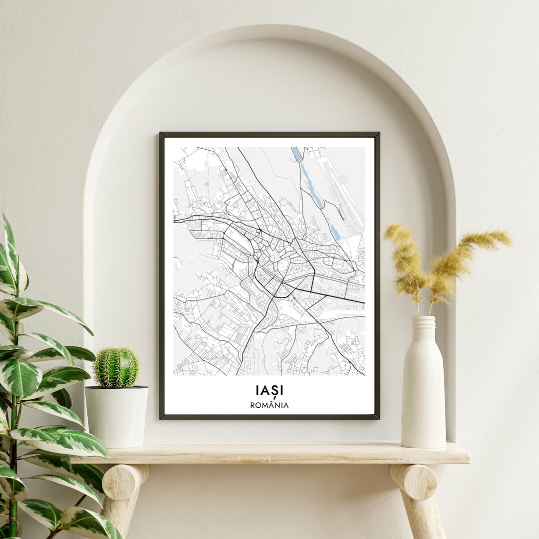 Iasi Map Print, Iasi Minimalistic Map Poster, Road Map Art, Home Decor ...
