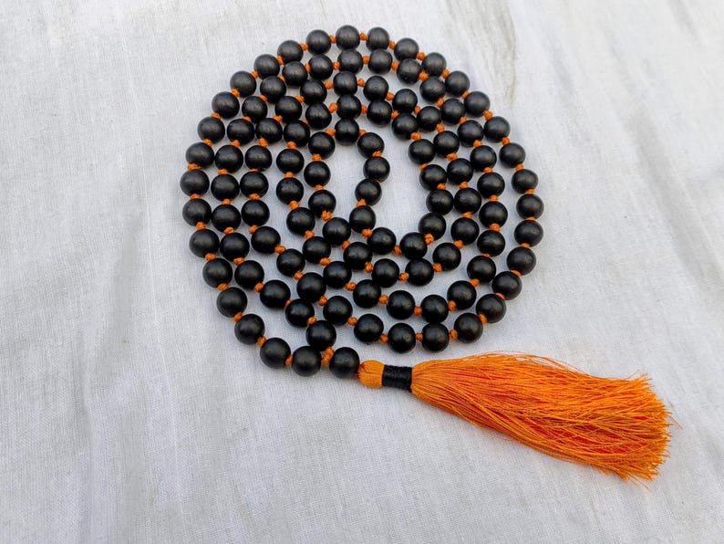 Ebony Karungali Mala Necklace | Wood Meditation Beads, Spiritual ...