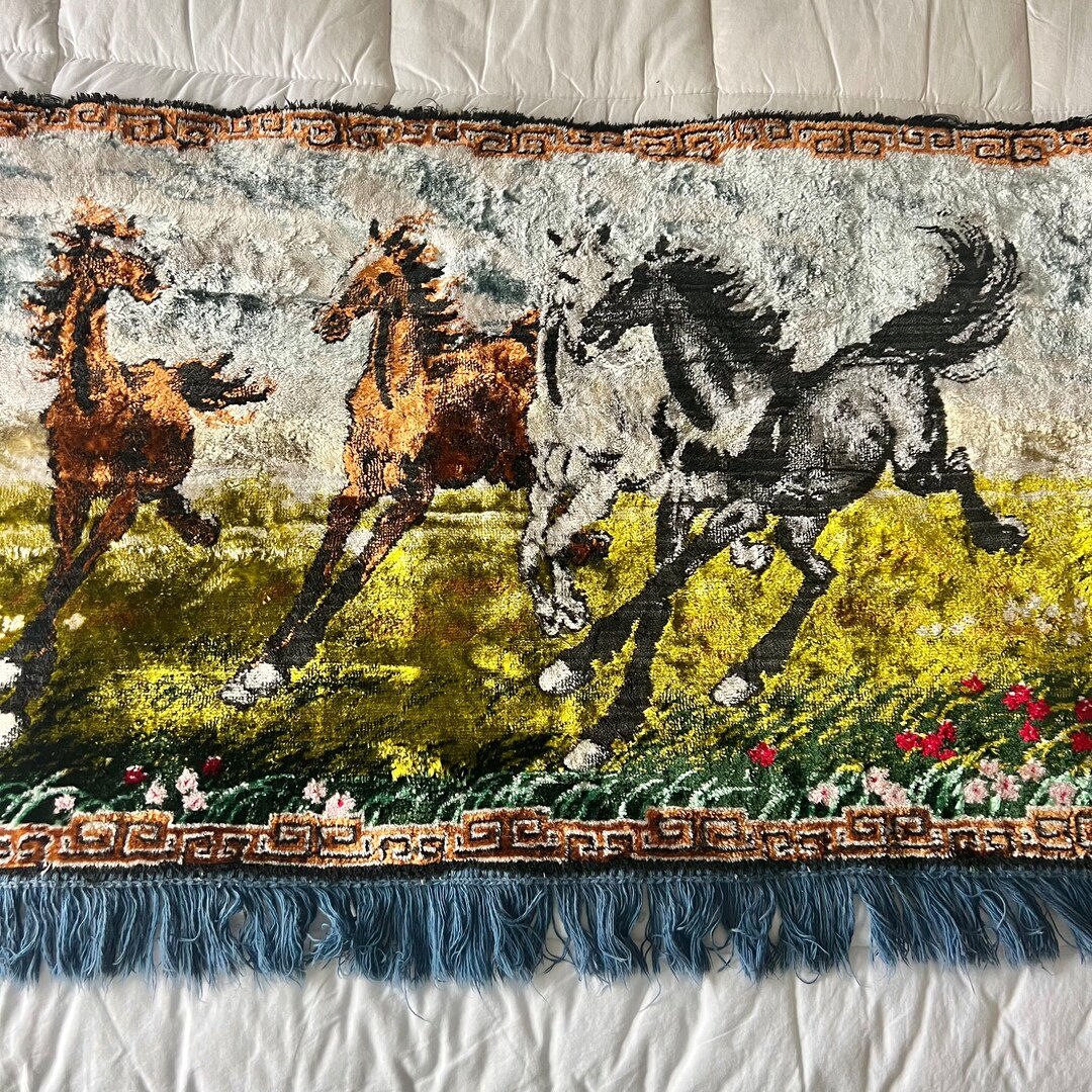 Small Vintage Horse Tapestry / Vintage Horse Wall Tapestry / Vintage ...