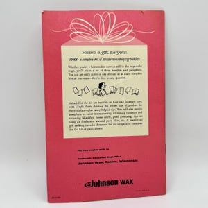 Vintage How to Have a Prettier Room Booklet / Vintage Decorating ...