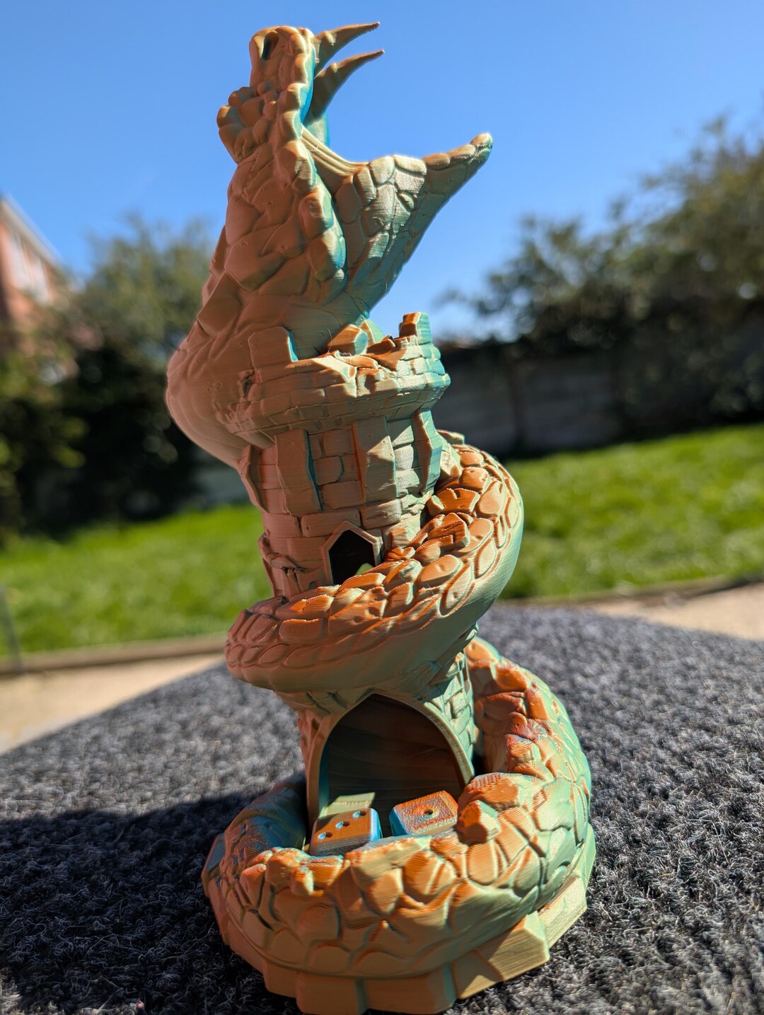 The Enchanted Tower of Rolls: 3d-printed Gradient Dice Tower With ...