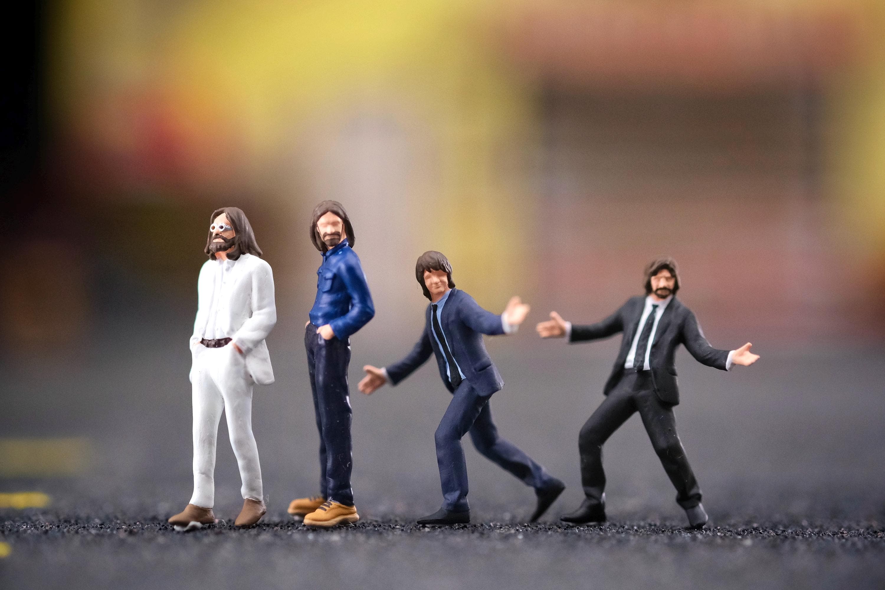 Miniature Figure Set of the Beatles Scale 1/64 or 1/87 for Diecast and ...
