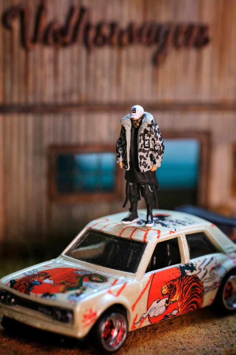 Miniature Figure JDM Hypebeast Style Scale 1/64 or 1/87 for Diecast and ...