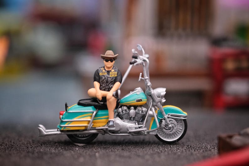 Miniature Figure Harley Driver Scale 1/64 or 1/87 for Diecast and ...