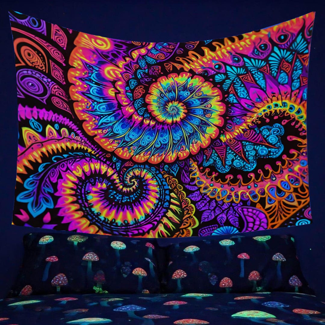 Trippy Hippie Gift, Psychedelic Home Decor, Bohemian Room Decoration ...