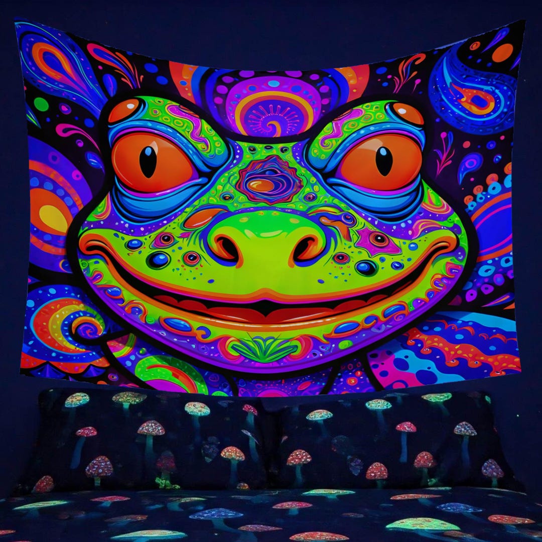 Trippy Frog Indoor Wall Tapestry, Colorful Fun Design, Psychedelic ...