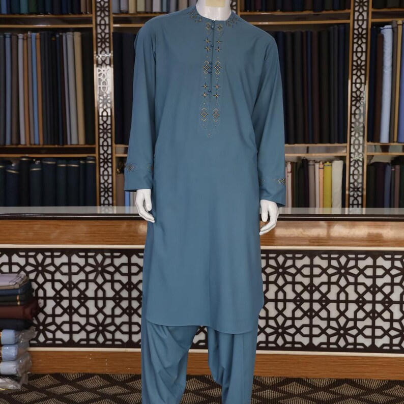 Luxury Afghani Clothes for Men, Traditional Menswear Clothing, Pehran O ...