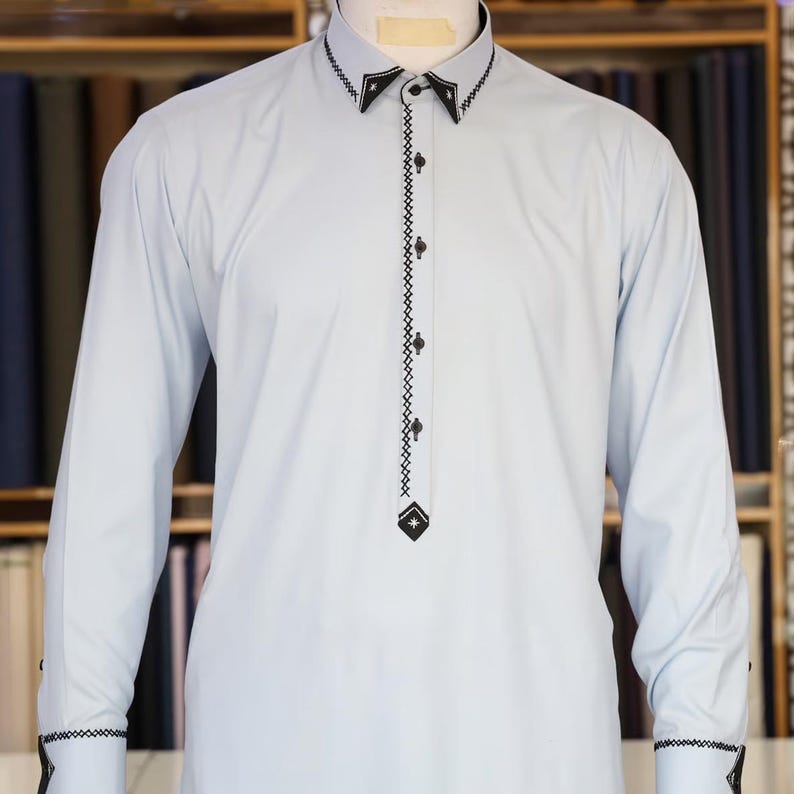 Kamiz Shalwar, Afghan Men's Clothing, Perahan Tunban, Afghan Man ...