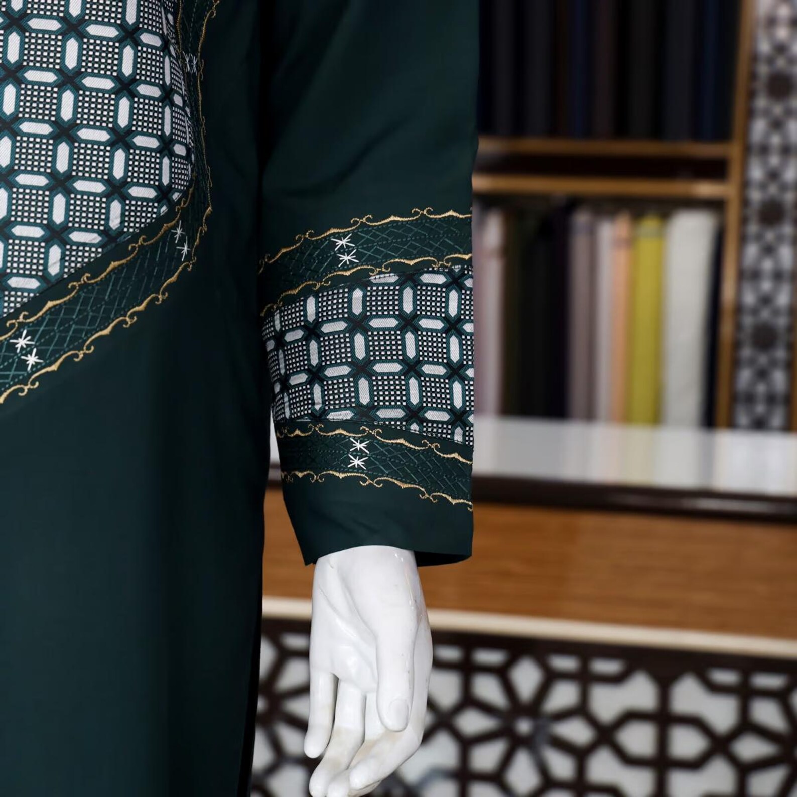 Traditional Afghan Perahan O Tunban for Men – Elegant Green With ...