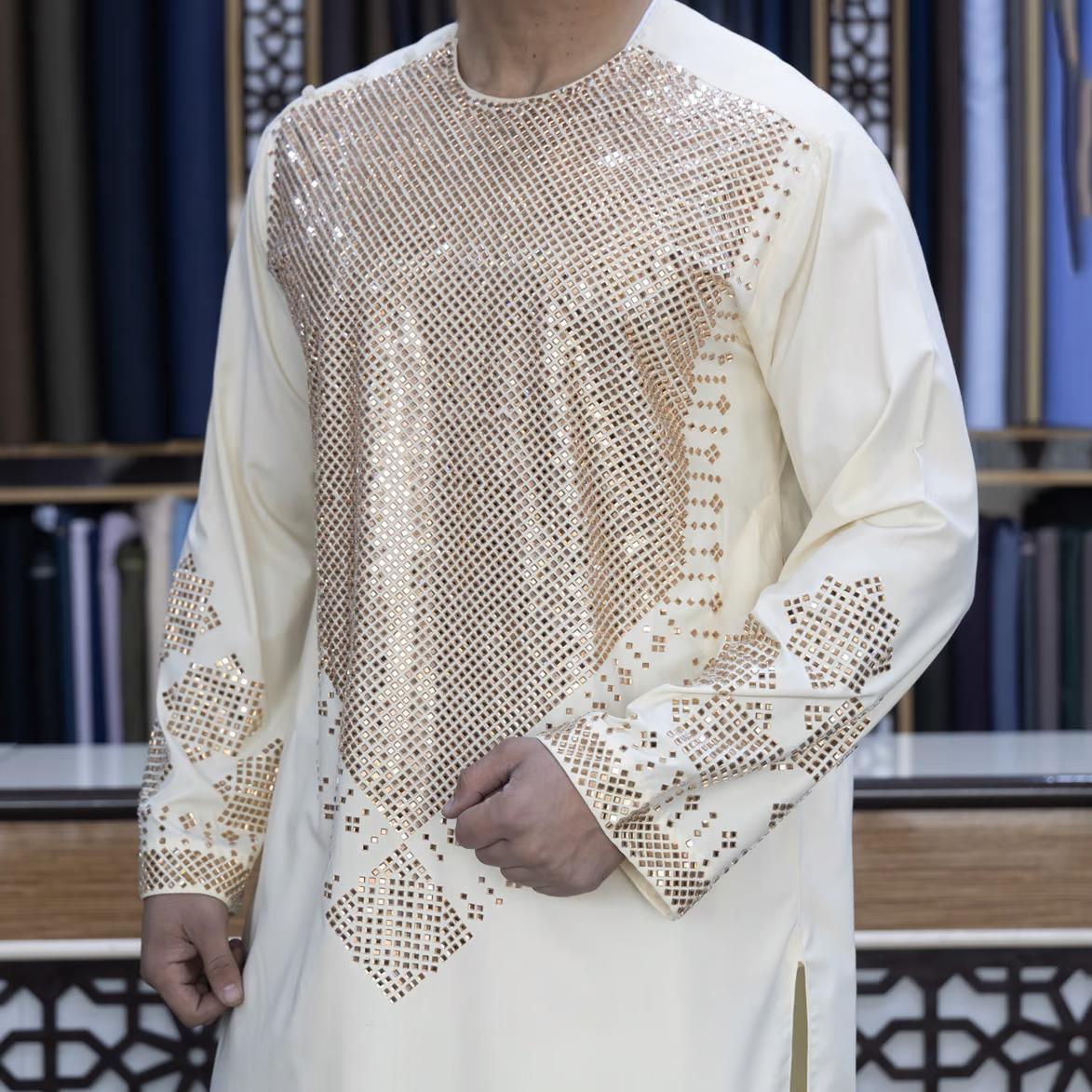 Kamiz Shalwar, Afghan Men's Clothing, Perahan Tunban, Afghan Man ...
