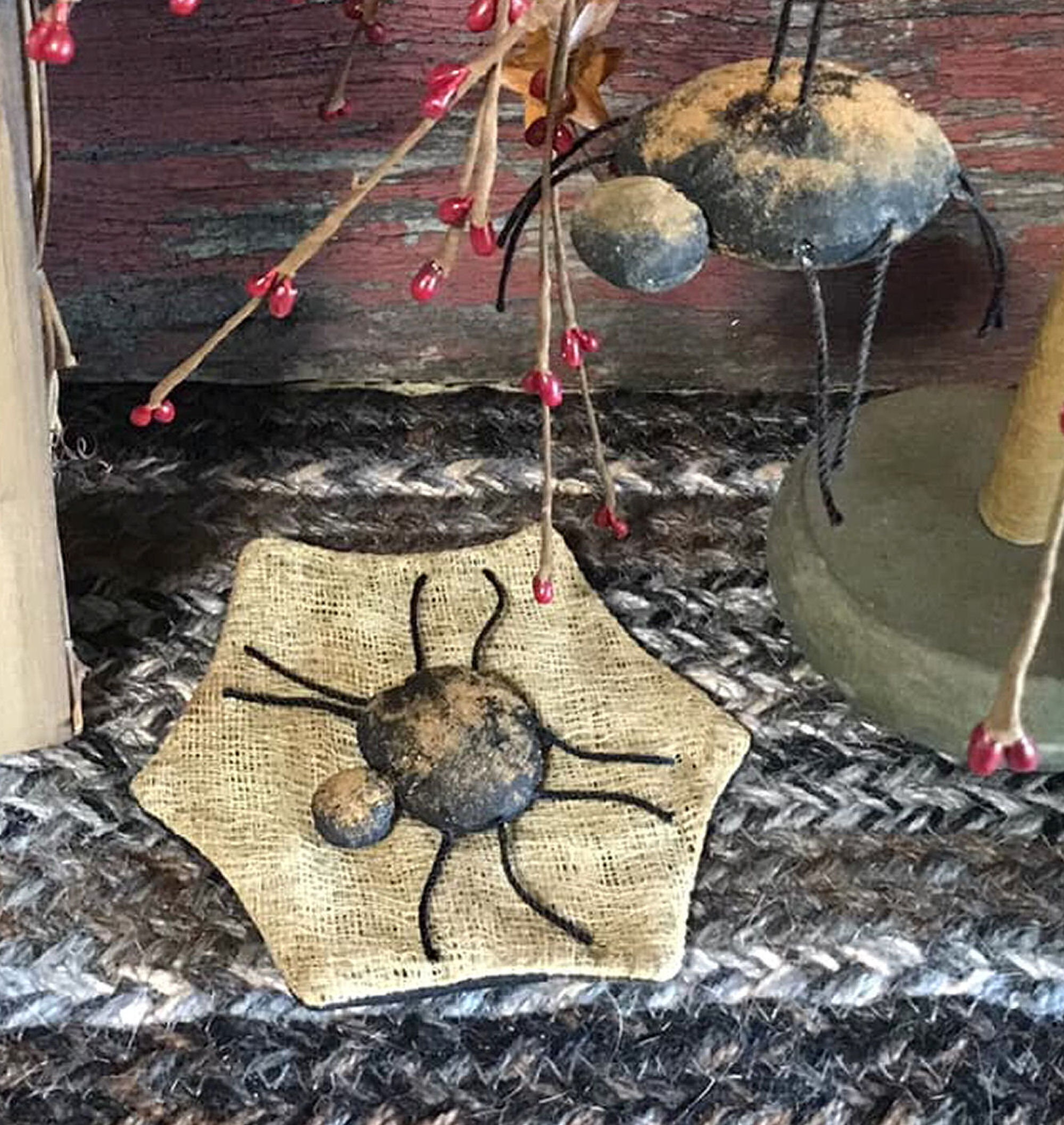 Primitive Spiders Ornament and Shelf Sitter on Web ePattern | Etsy