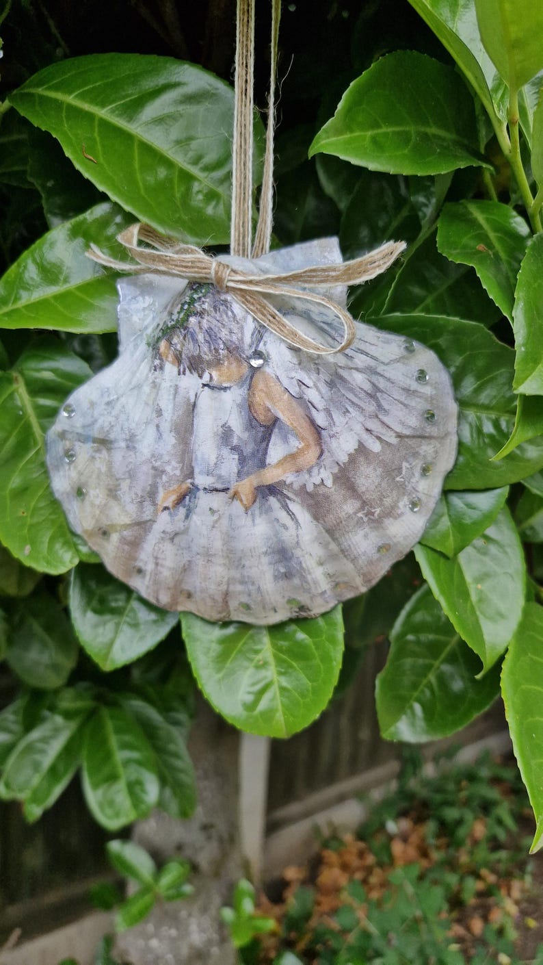 Decoupage Hanging King Scallop Shell - Etsy
