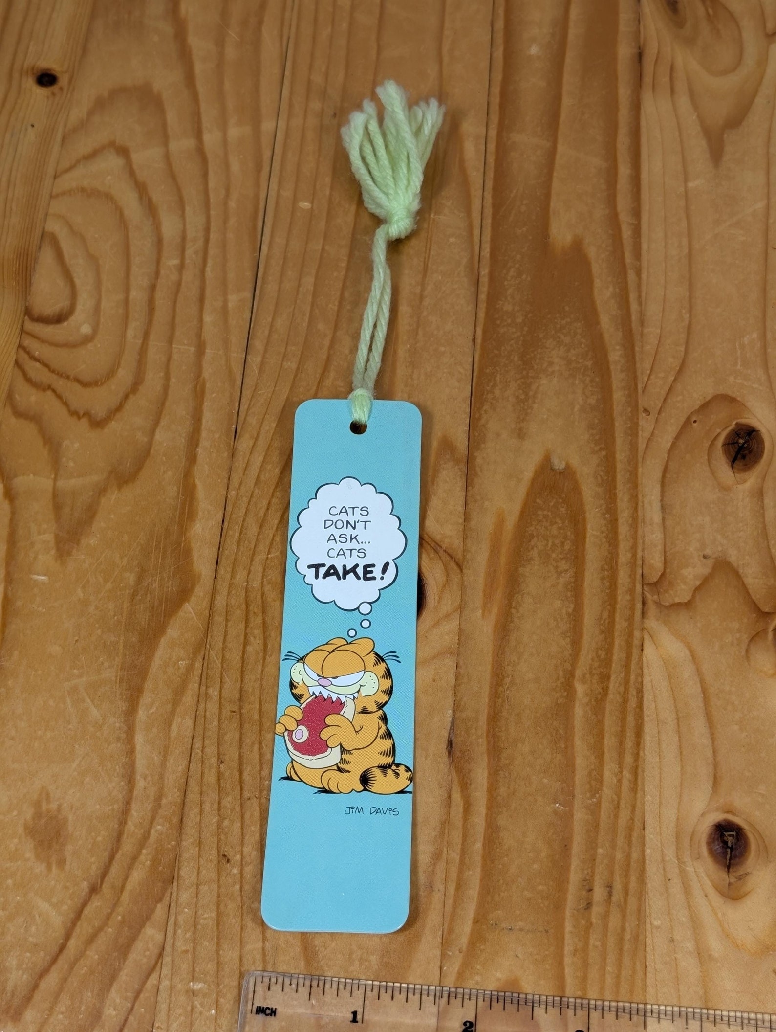 Garfield Bookmarks - Garfield 1978 Bookmark - Jim Davis - Cats Don't ...