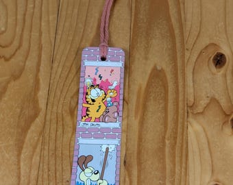 Garfield Bookmarks - Garfield 1978 Bookmark - Jim Davis - It's A ...