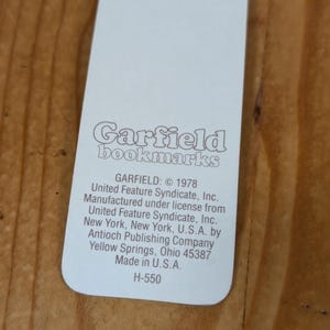Garfield Bookmarks - Garfield 1978 Bookmark - Jim Davis - Cats Don't ...