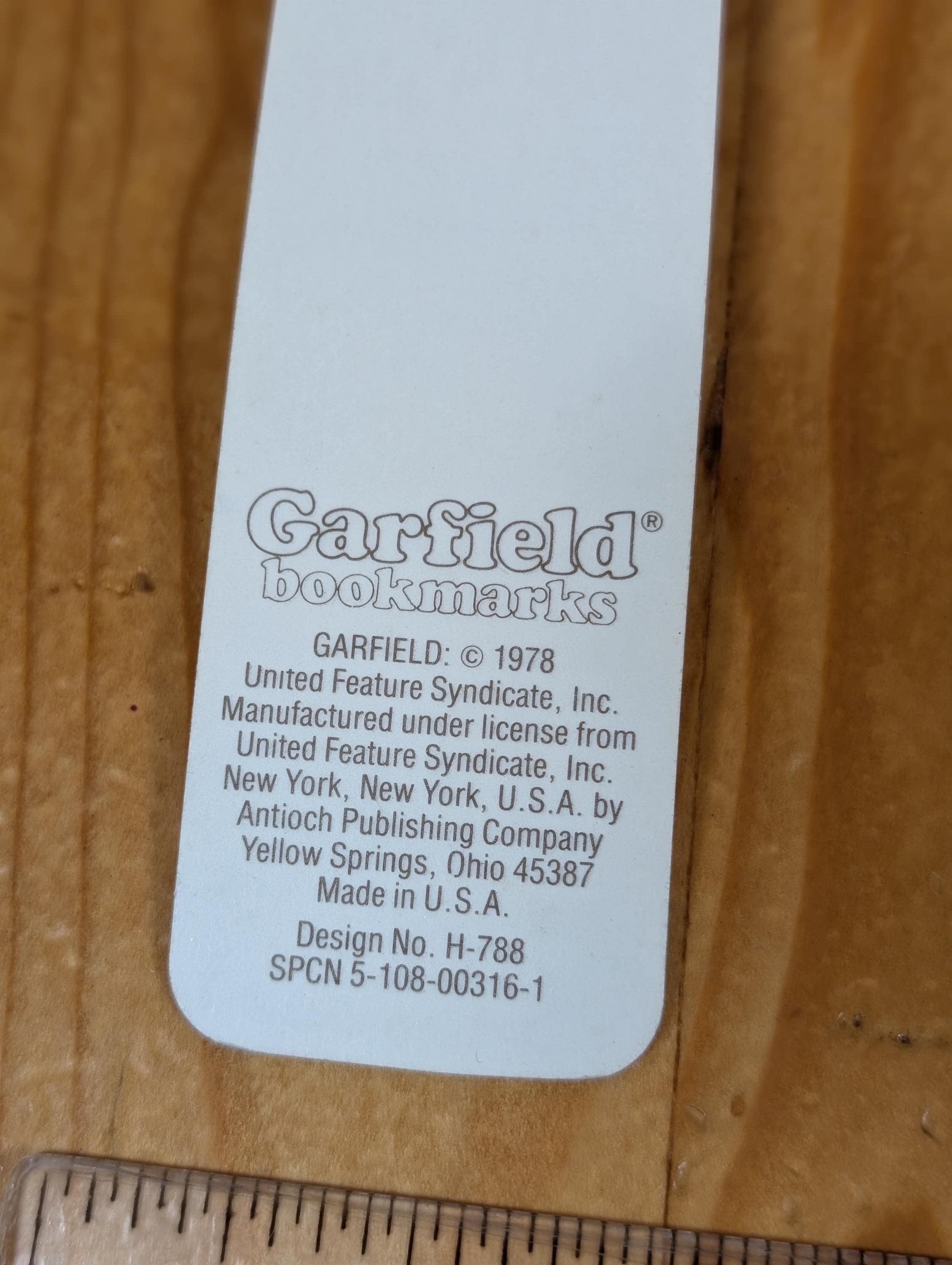 Garfield Bookmarks - Garfield 1978 Bookmark - Jim Davis - It's A ...