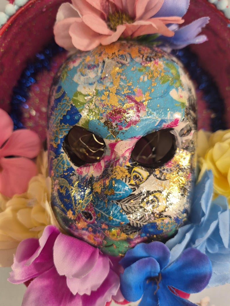 Creepy Light-up Doll's Head Upcycled Kitsch Tin Art Wall Hanging Boho ...